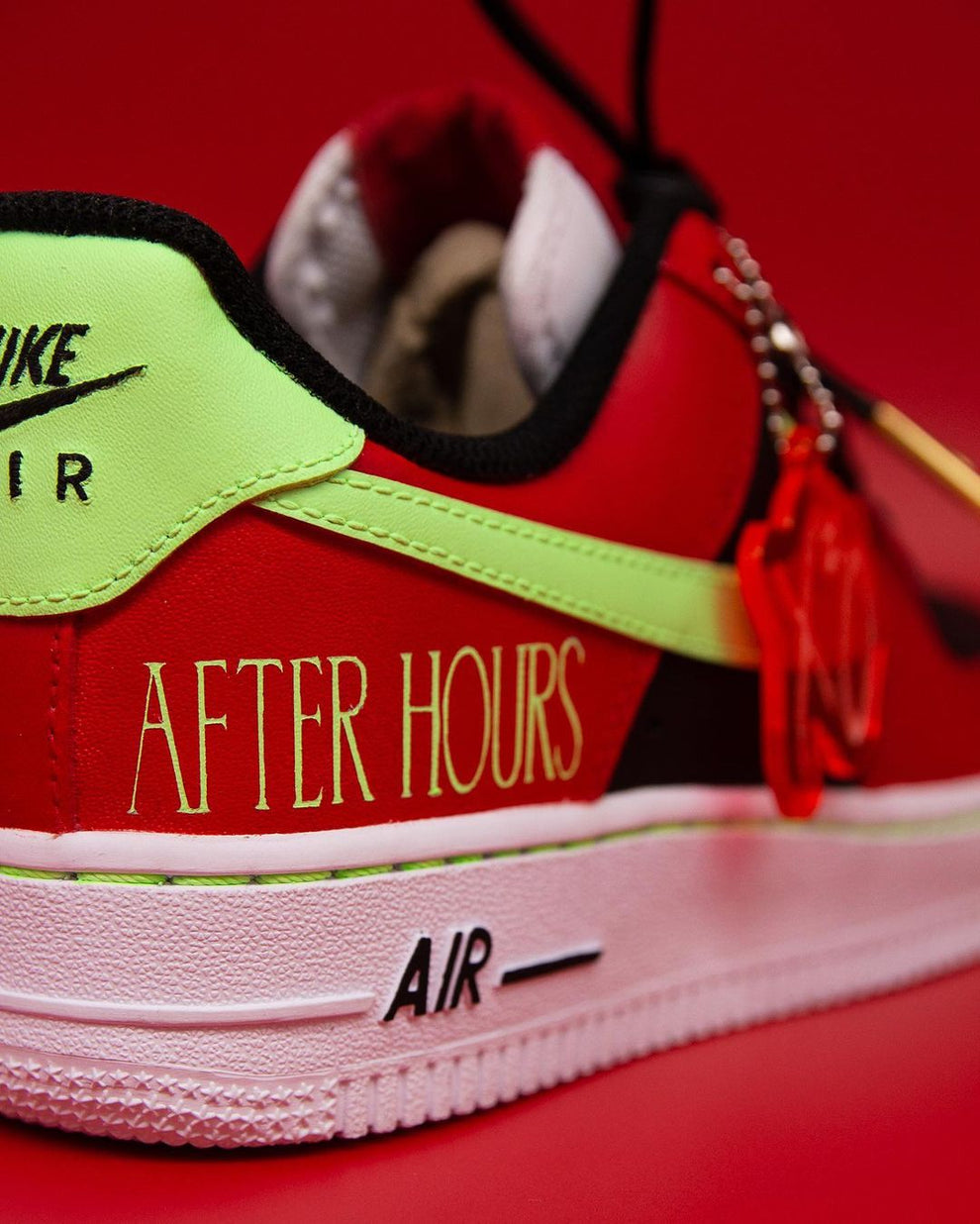 The Weeknd - NIKE AIRFORCE 1